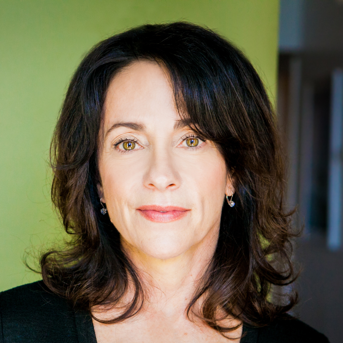 Lorena Mackenzie – Menopause The Musical